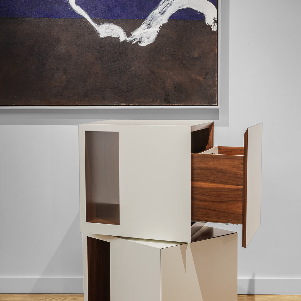 POWERFUL VOID TABLE – Rottet Collection